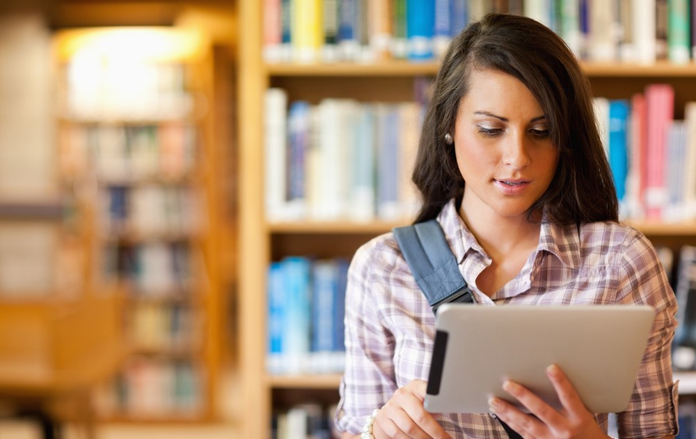 Why You Remember Less When You Read from a Screen - Big Think