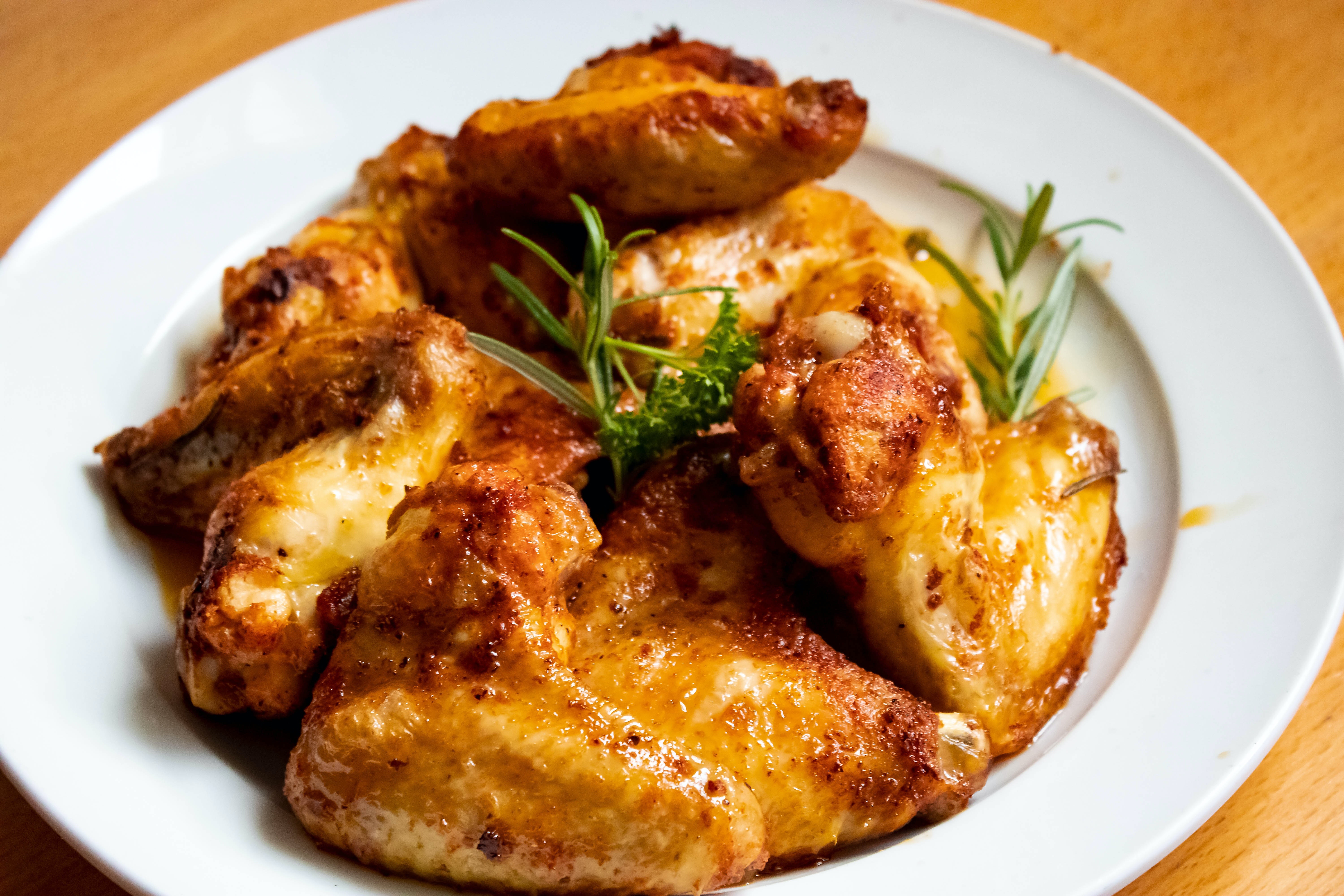 Only 1 in 75 households are cooking chicken safely, survey finds - Big ...