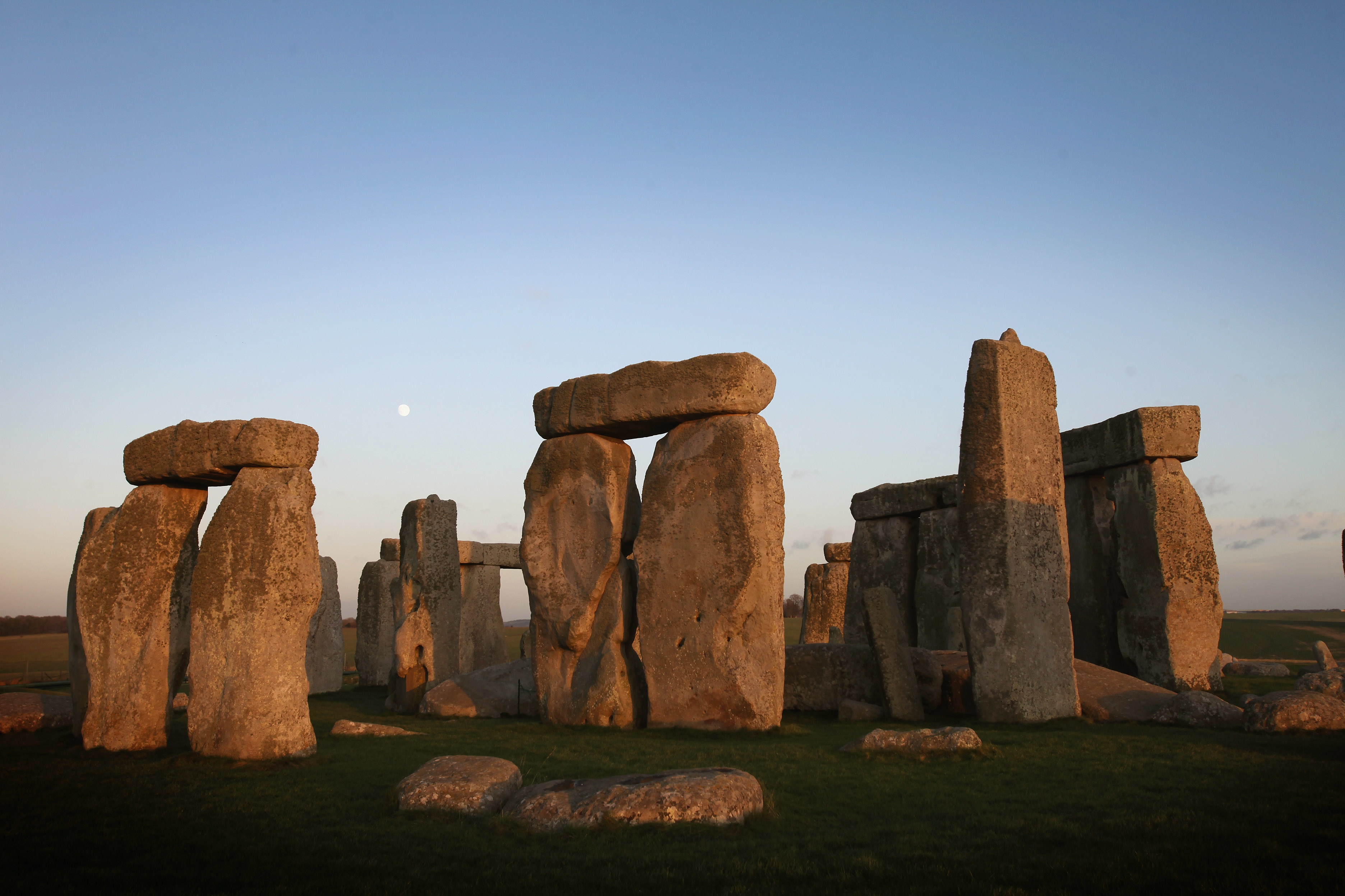Scientists solve the origin of Stonehenge’s sarsen stones - Big Think