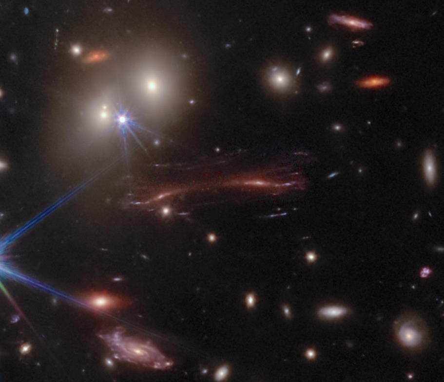 The Bullseye galaxy: a ring galaxy with a resonant twist - Big Think